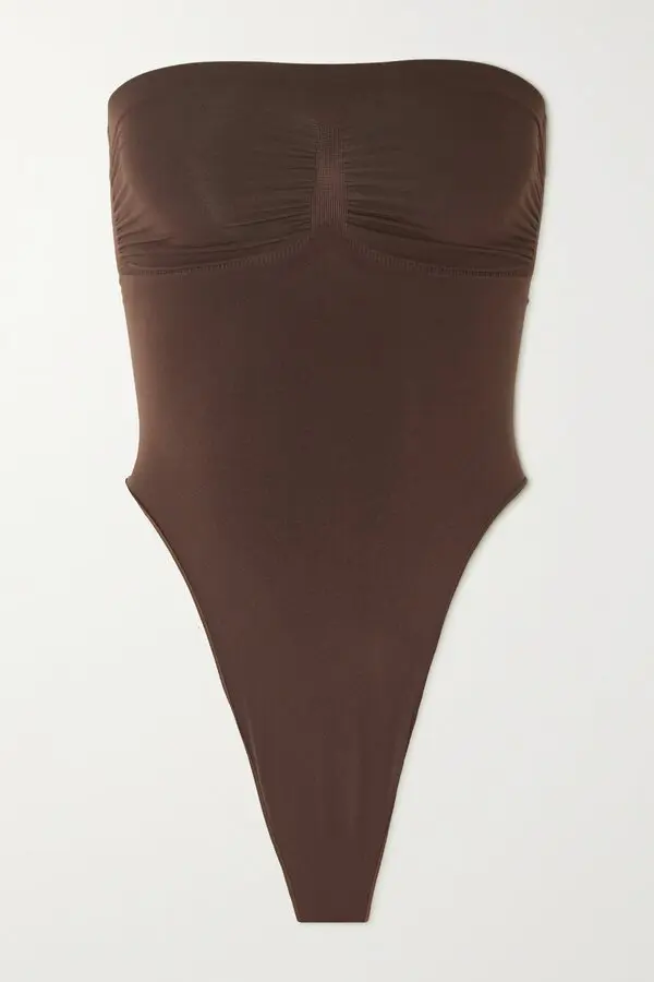 SKIMS Seamless Sculpt Strapless Thong Bodysuit - Neutrals