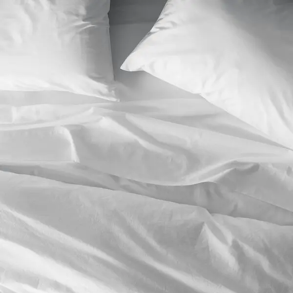 COYUCHI Refined Percale Standard Pillowcase, Pair - Alpine White