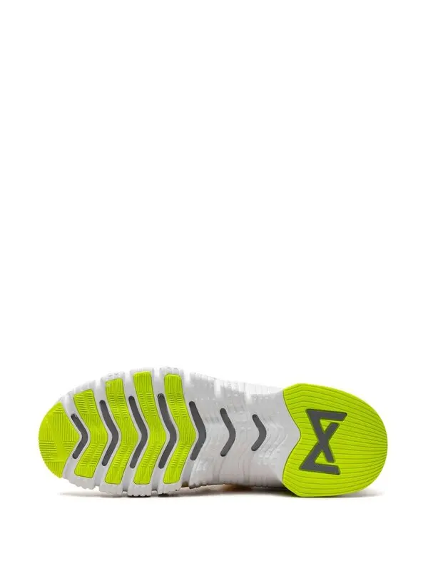 Nike Free Metcon Sneakers