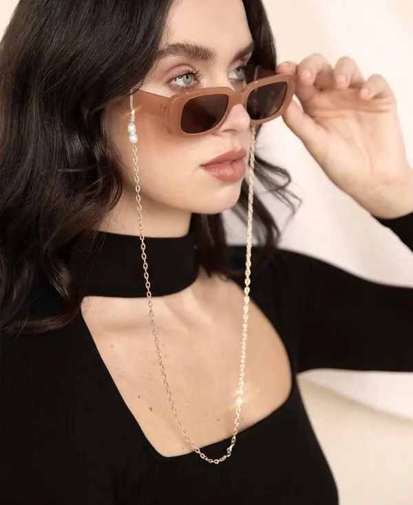 Ettika 18k Gold Plated Imitation Pearl Glasses Chain