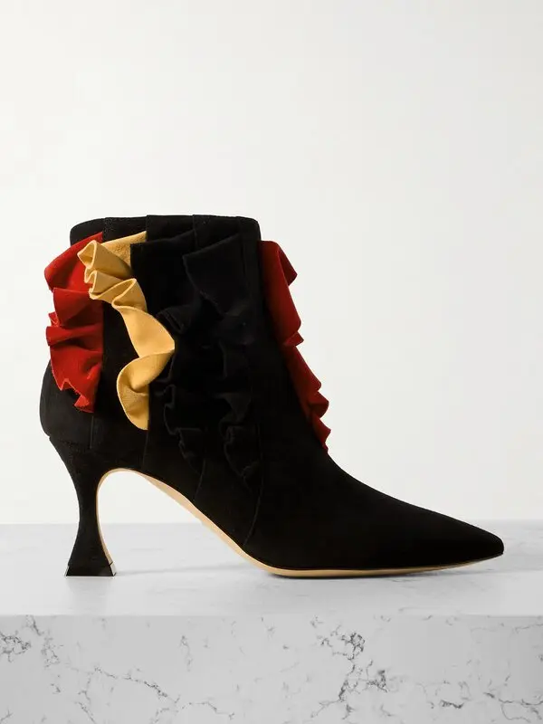Manolo Blahnik Pompa 70 Ruffled Suede Ankle Boots