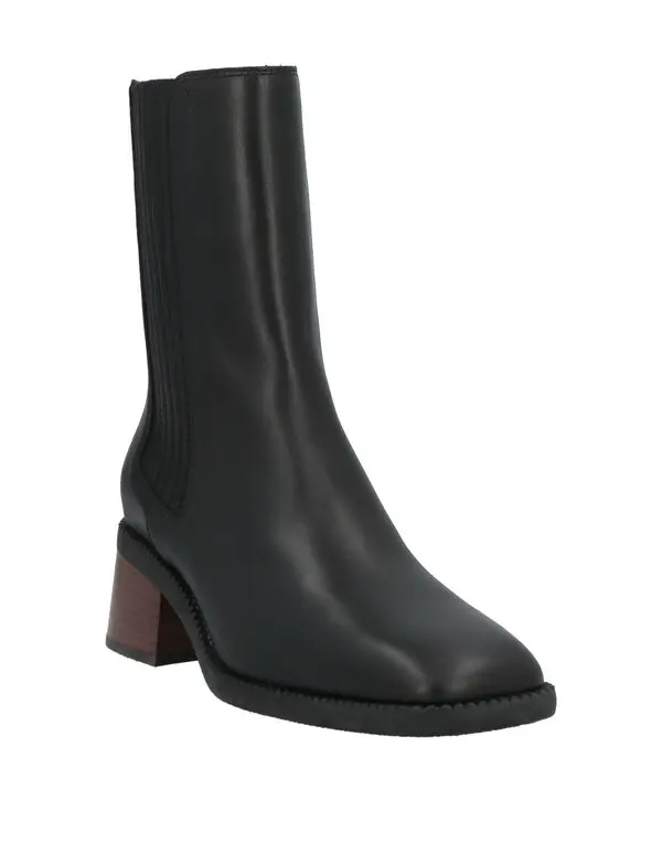 TOD'S Leather Chelsea Boots - Black