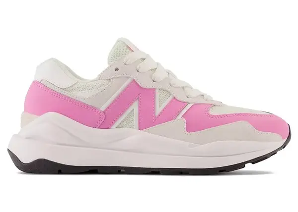 NEW BALANCE 57/40 Barbie Sneakers