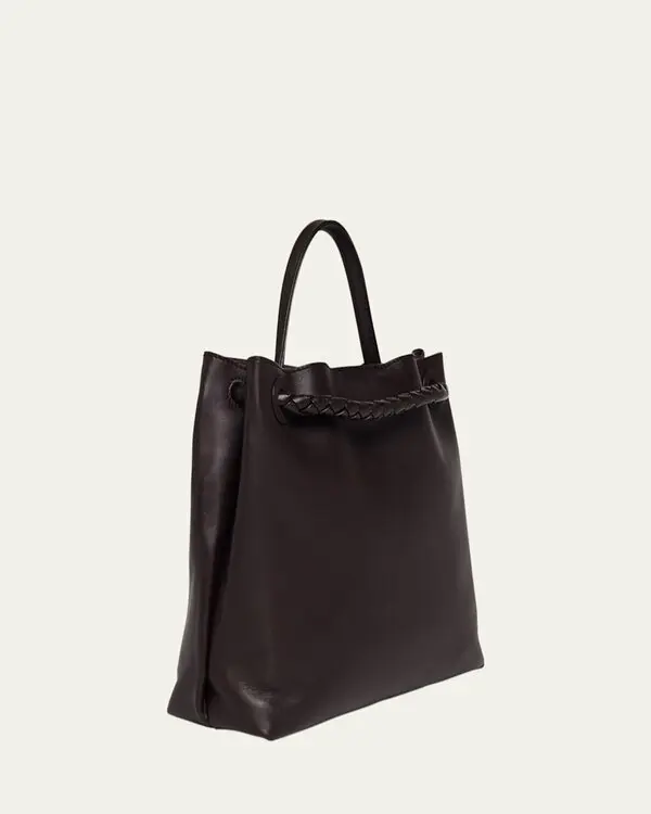 Bottega Veneta Andiamo Medium Leather Shoulder Bag - Fondant