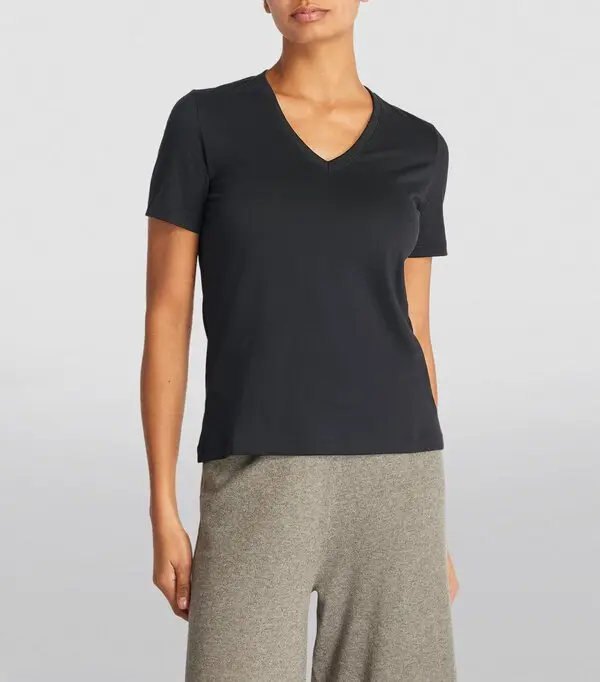 Falke V-neck T-shirt - Black