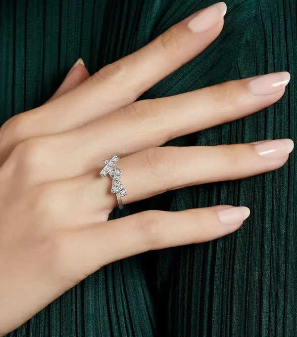 Graff Gold And Diamond Threads Ring