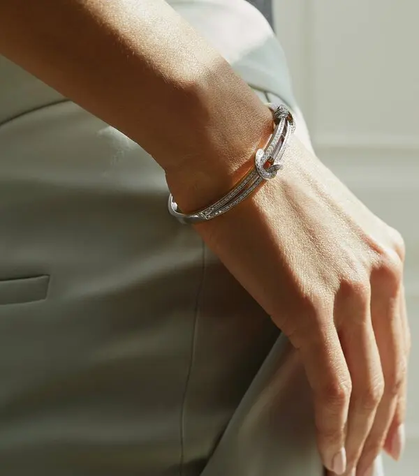 BOODLES The Knot Diamond Bangle