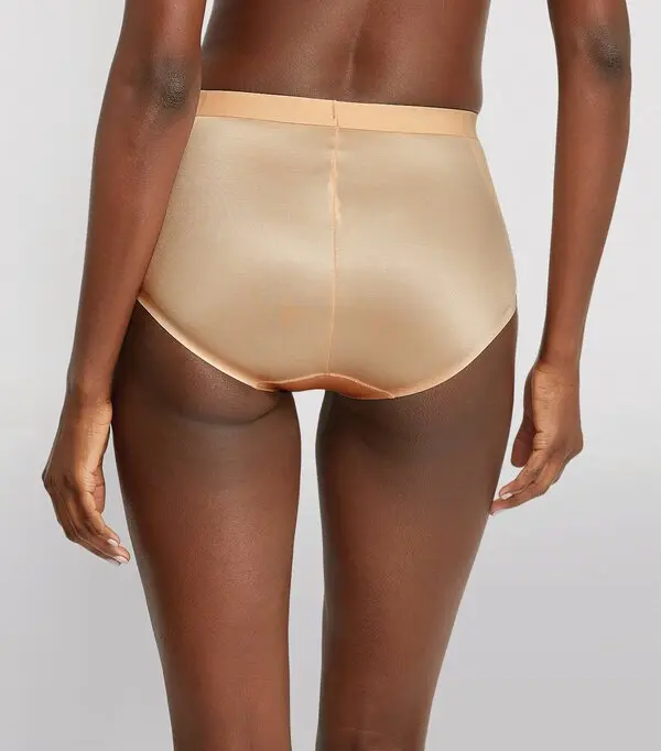 Spanx Shape Invisible Briefs - Nude