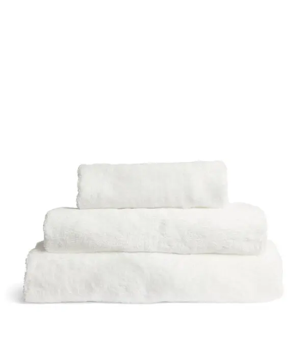UCHINO Blissful Bath Towel - White