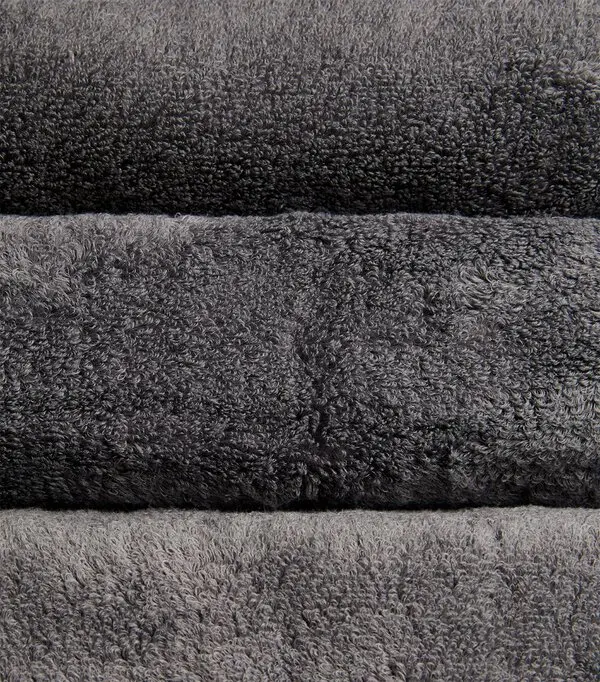 UCHINO Blissful Bath Towel