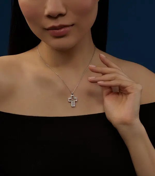 Chopard White Happy Diamonds Cross Necklace