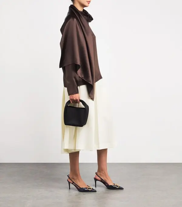 Valentino Garavani Vlogo Slingback Pumps