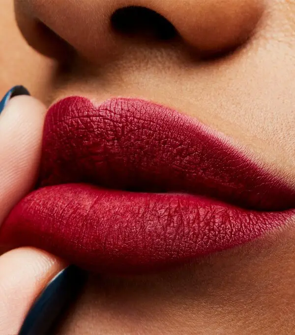 MAC COSMETICS Retro Matte Liquid Lipcolour - Red