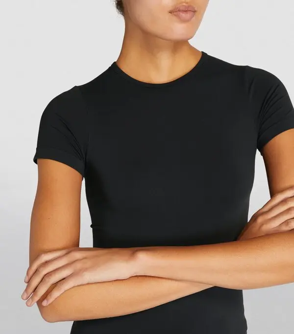 SKIMS Soft Smoothing T-shirt