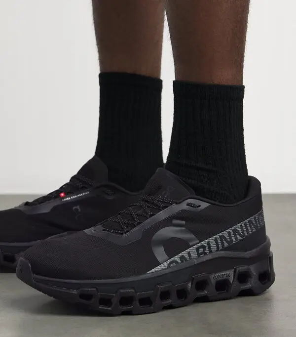 On Cloudmonster 2 Trainers - Black