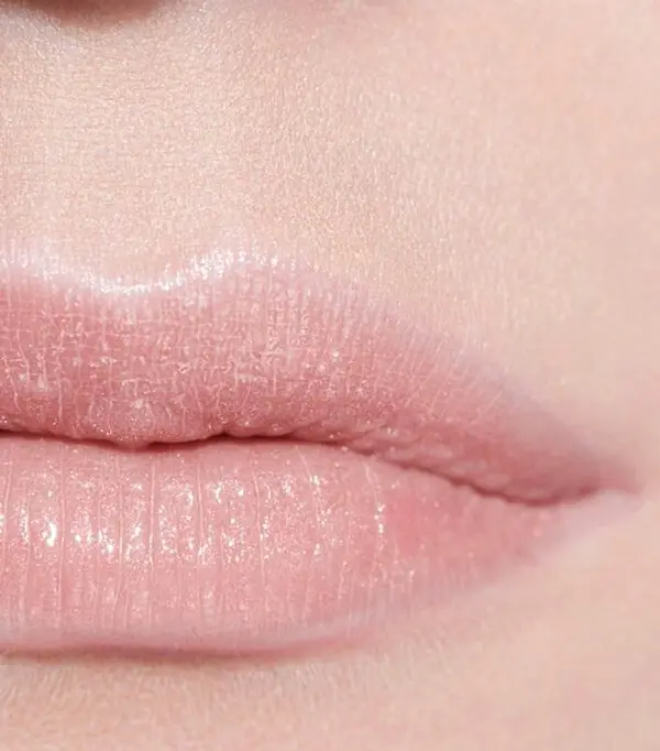 Chanel Rouge Coco Baume