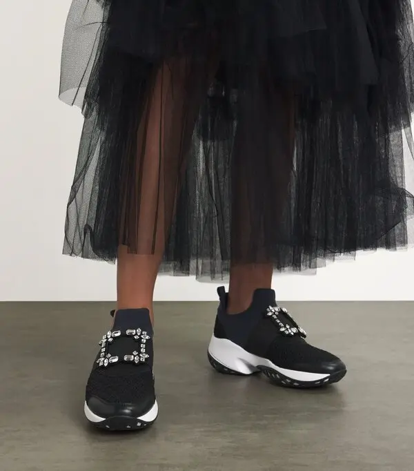 ROGER VIVIER Viv' Run Sneakers - Black