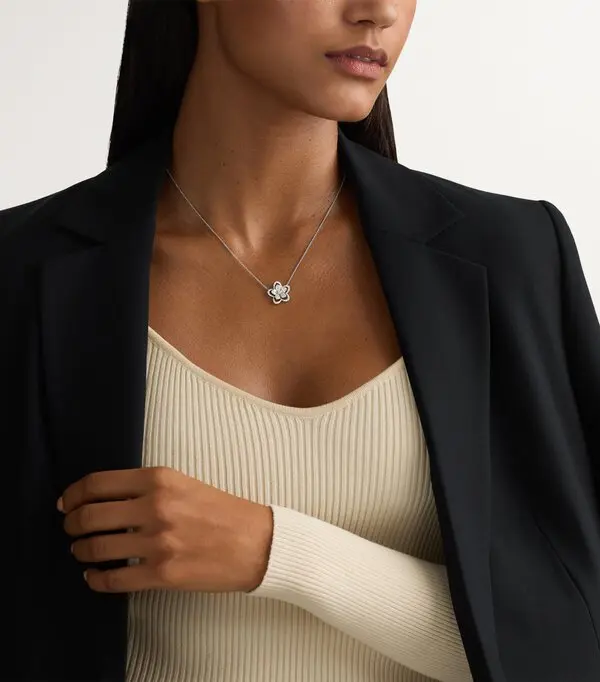 Graff Gold And Diamond Wild Flower Necklace