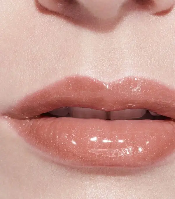 Chanel Rouge Coco Moisturising Glossimer
