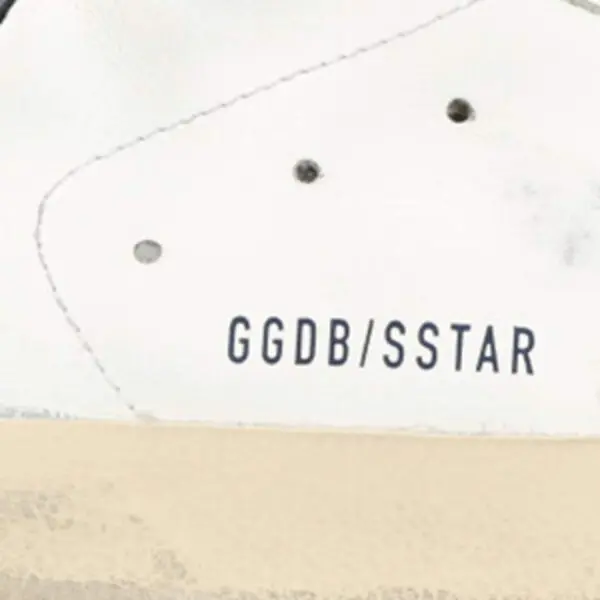 GOLDEN GOOSE Leather Superstar Classic Sneakers
