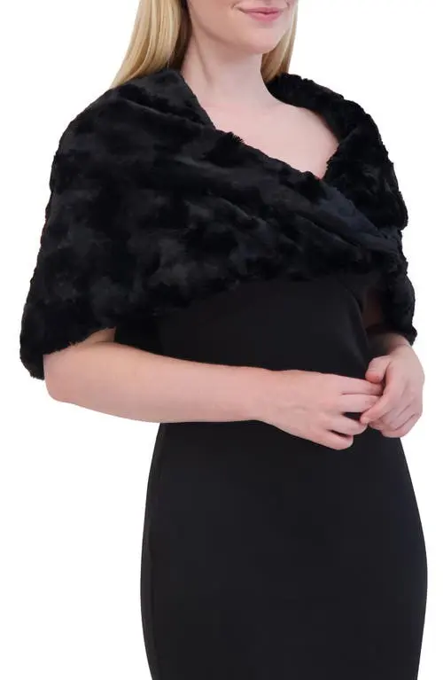 Eliza J Faux Fur Capelet