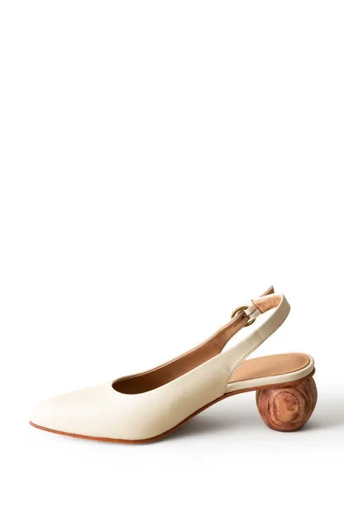 HUMA BLANCO Canela Slingback Pumps - Bone