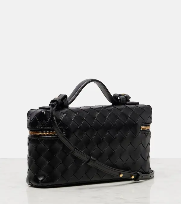 Bottega Veneta Intrecciato Leather Tote Bag - Black