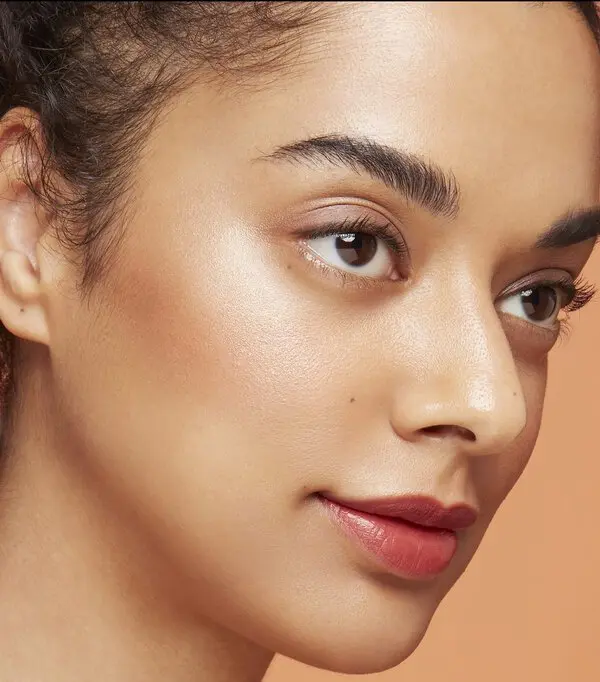 CLE DE PEAU BEAUTE The Luminizing Face Enhancer