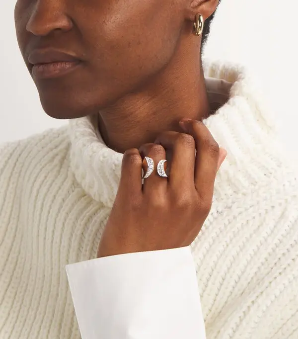 ENGELBERT Absolute Creoles Hoop Earrings
