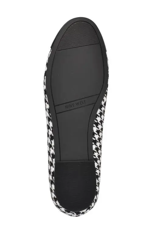 Nine West Cap Toe Ballet Flats
