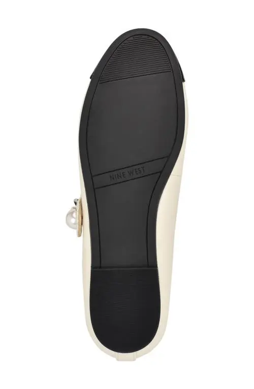 Nine West Platy Mary Jane Flat