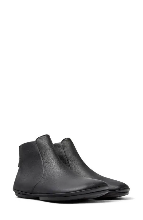Camper Right Nina Bootie - Black