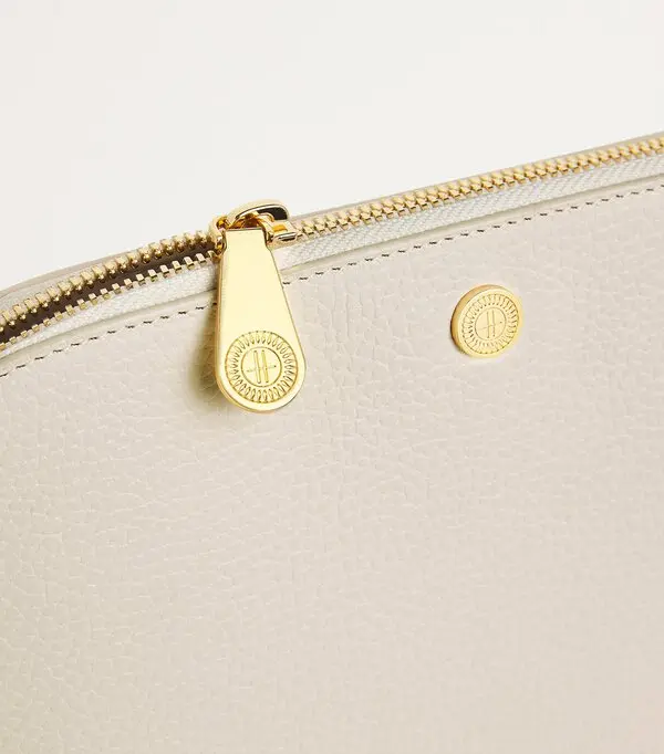 Harrods Large Pebbled Leather Cosmetics Bag - Ivory