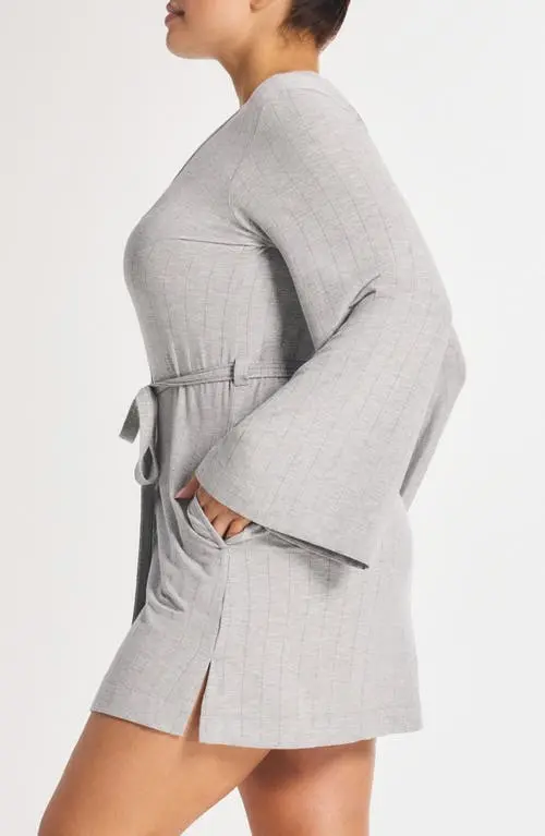 SAVAGE X FENTY Sleek Stitch Robe