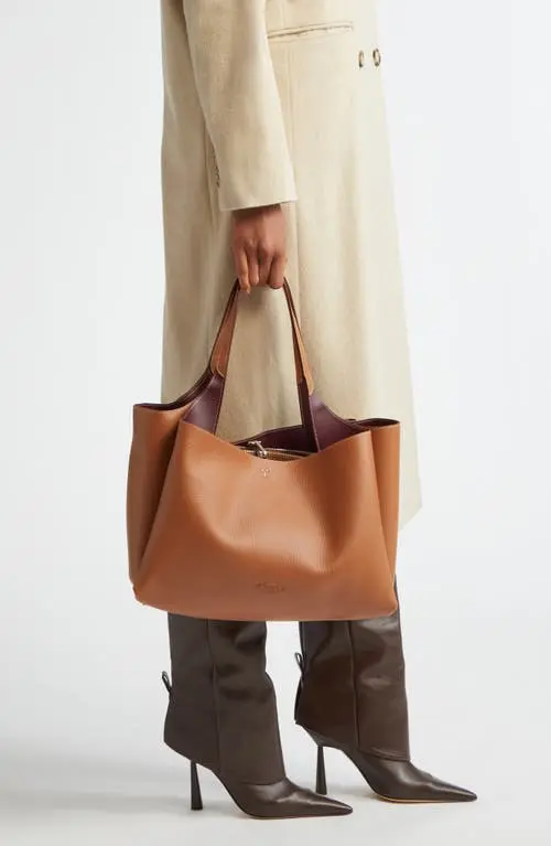 TOD'S Apa Leather Tote - Kenia/ Bordeaux