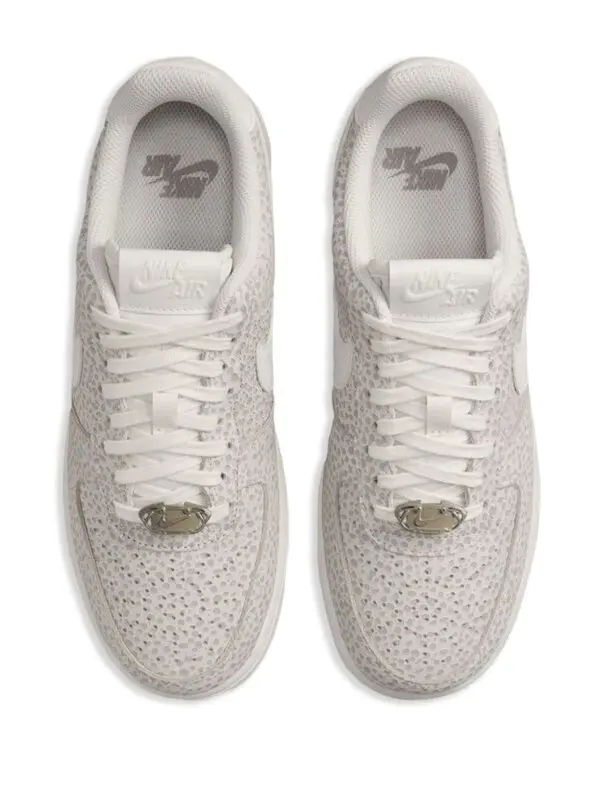 Nike Air Force 1 '07 Sneakers - Grey