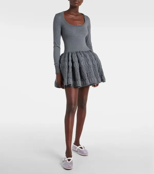 Alaïa Leather-trimmed Fishnet Ballerina Flats - White