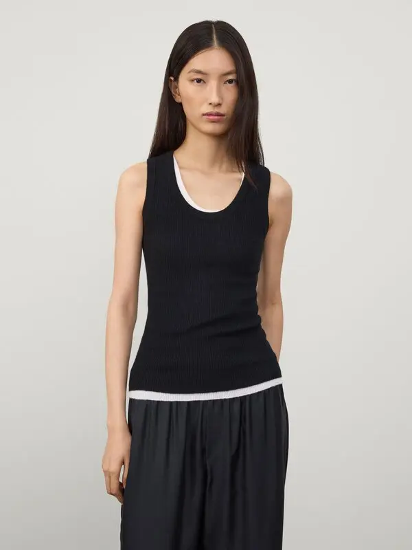 LISA YANG STORE Devyne Top - Black