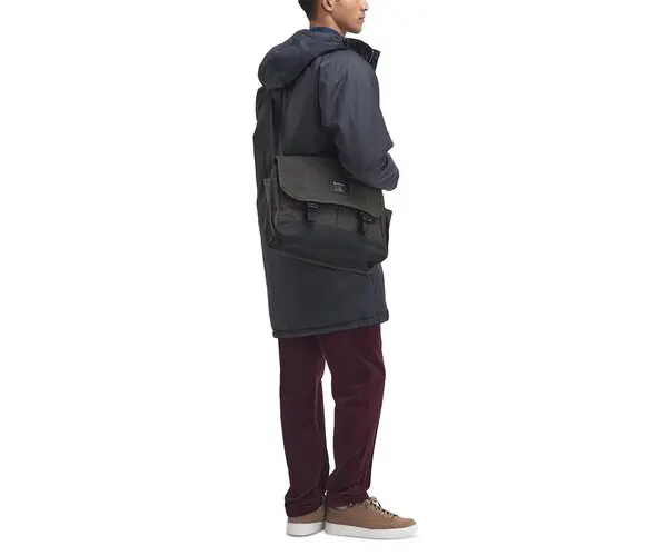 Barbour Field Wax Messenger Bag - Olive