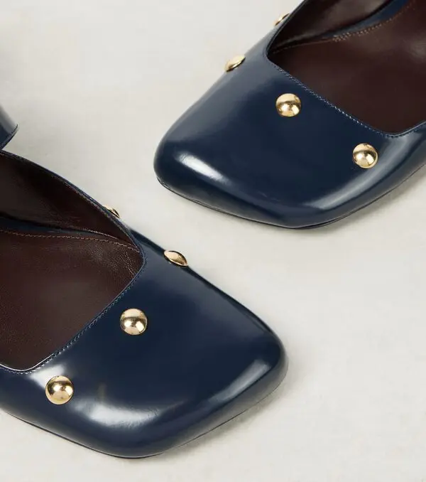 Chloé Jade Studded Leather Sandals - Blue