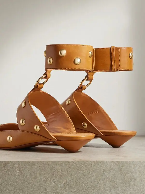 Chloé Jade Studded Leather Pumps