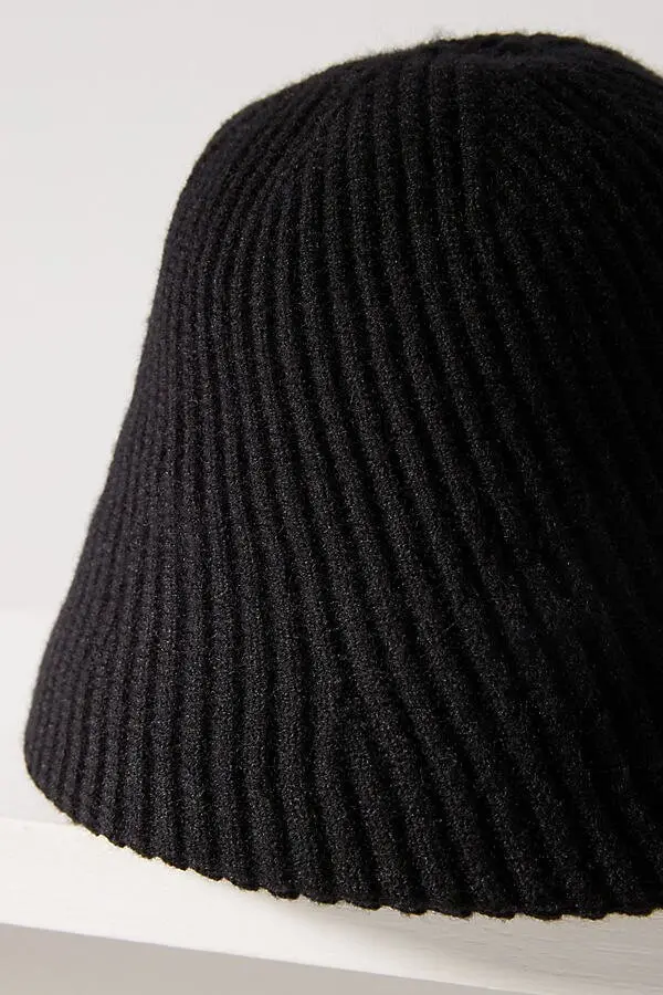 Anthropologie Wavy Cloche Hat In Black - 32% Off | Editorialist display picture 1