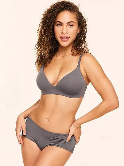 Victoria's Secret Adore Me Harlowe Wireless Bra