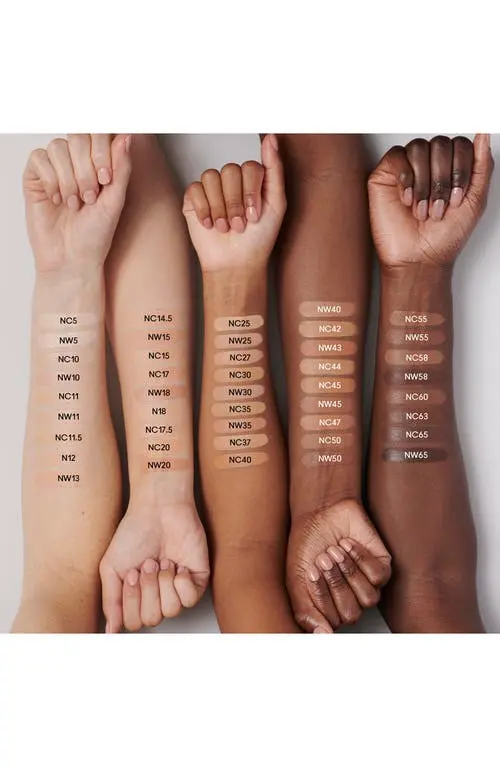 MAC COSMETICS Studio Radiance 24hr Luminous Lift Concealer - Nc58