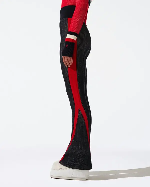 Perfect Moment Evie Knitted Flare Legging - Navy