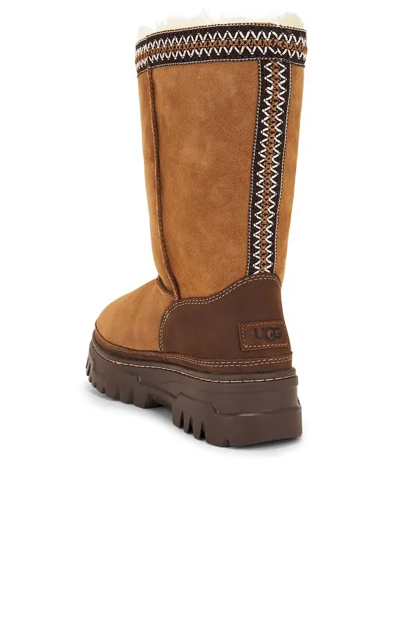 UGG Classic Tall Trailblazer Boots