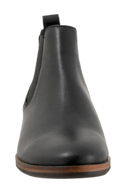 Eos Gala Chelsea Boot - Black