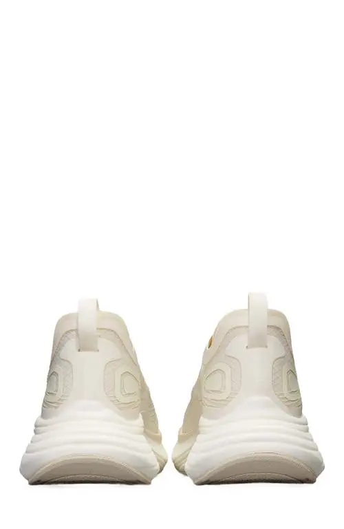 Apl Streamline Sneakers - Pristine / White