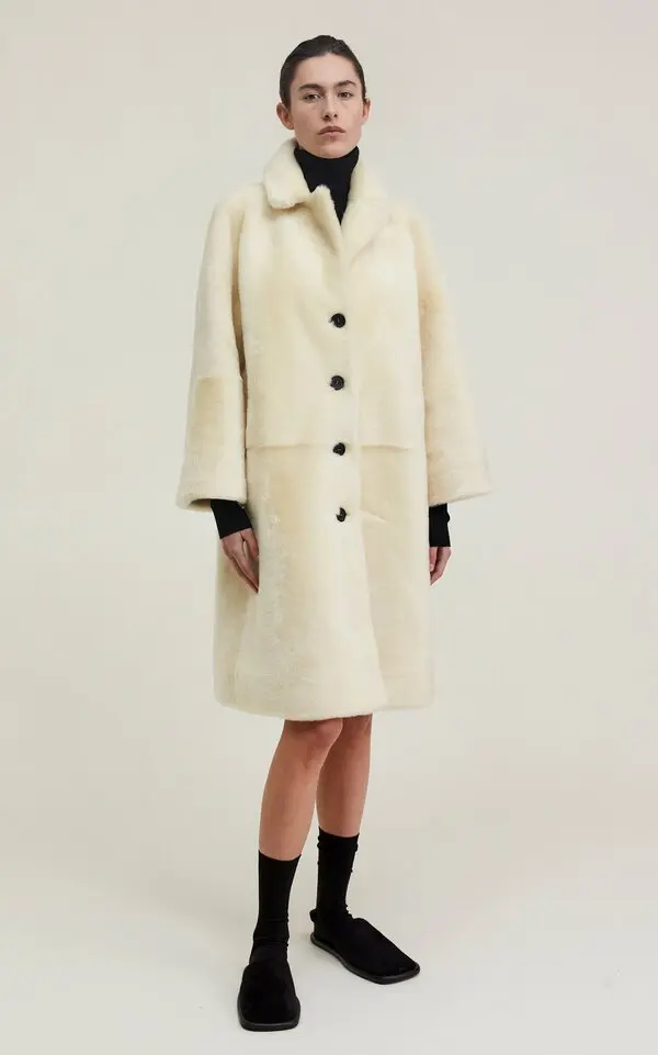 UTZON Caleb Reversible Shearling Coat