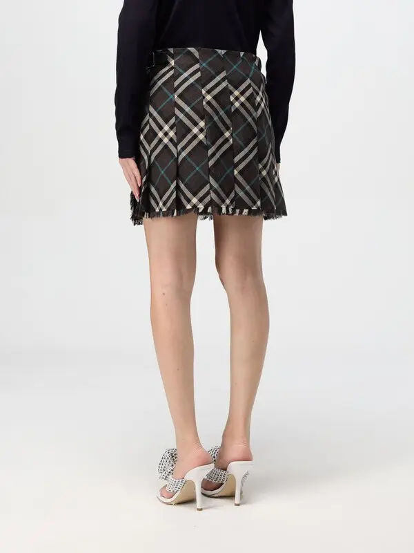 Burberry Plaid Skirt With Raw Edge Hem - Green